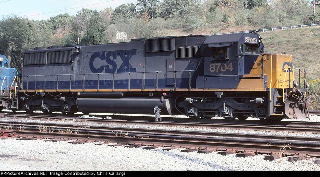 CSXT 8704